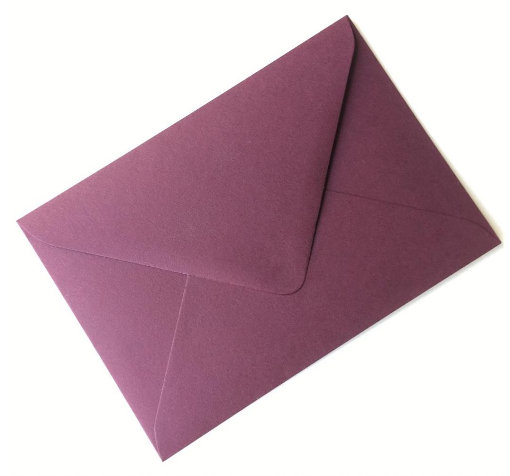 U/S C5 / A5 (151 x 216mm) Burgundy / Claret Envelopes 120gsm ...